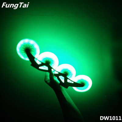 LED Light PU Wheels for Roller Inline Skate Shoes 90mm 100mm 110mm Speed Wheels Available Stock (DW1011)