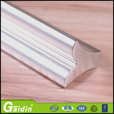 aluminum alloy material aluminum accessories furniture hardware make in China cabinet handle 