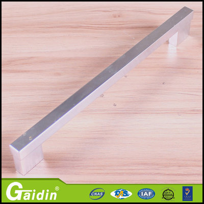 China supplier high quality fair price furniture fitting  aluminum door hardware cabinet knobs and handles
