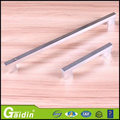 China supplier high quality fair price furniture fitting  aluminum door hardware cabinet knobs and handles