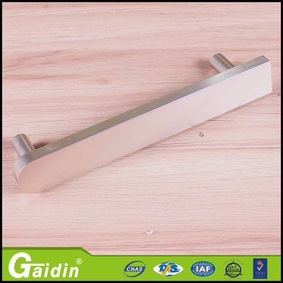 aluminum hardware manufacturers aluminum hardware fittings modern kitchen pull handles made in China
