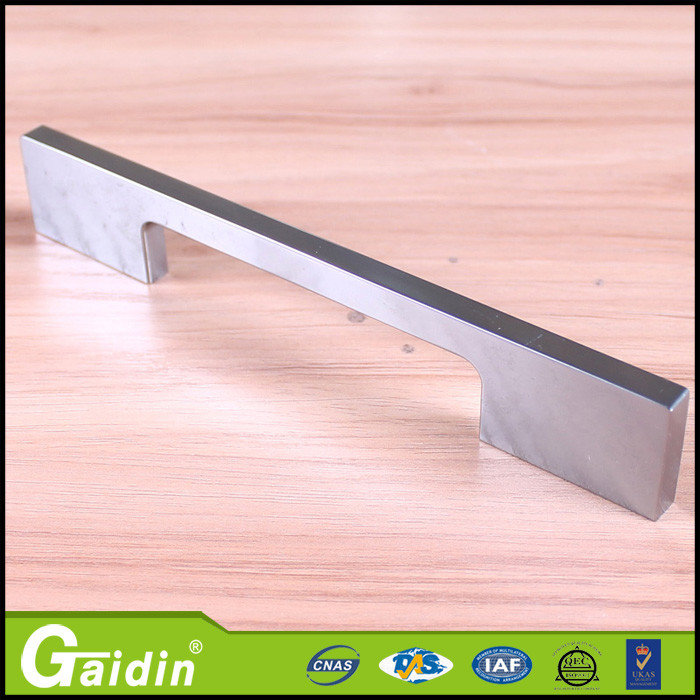 China supplier hardware accessory factory wholesale price high quality industrial aluminum profile cabinet handles