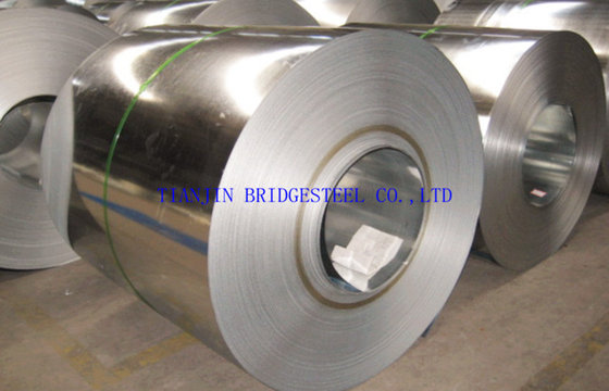 Bobina de acero galvanizada 600m m - 1250m m de la inmersión caliente de BS1387/de ASTM A53