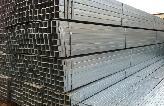 Warm gewalzter galvanisierter quadratischer Stahlschläuche ASTM A500 0.5mm - 20mm Wand dick