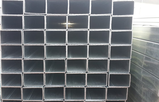 Warm gewalzter galvanisierter quadratischer Stahlschläuche ASTM A500 0.5mm - 20mm Wand dick