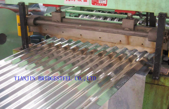 Heiße eingetauchte galvanisierte gewölbte Stahlblech-Dach-Platte 0.14mm – 1.2mm Stärke