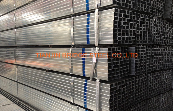 BS1387 ERW a pré galvanisé la tuyauterie/tuyau carrés en acier Q195 - Q235