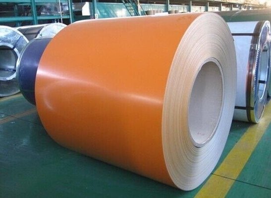 Les bobines d'acier enduites par couleur de PPGI PPGL enduites d'une première couche de peinture ont galvanisé le Galvalume