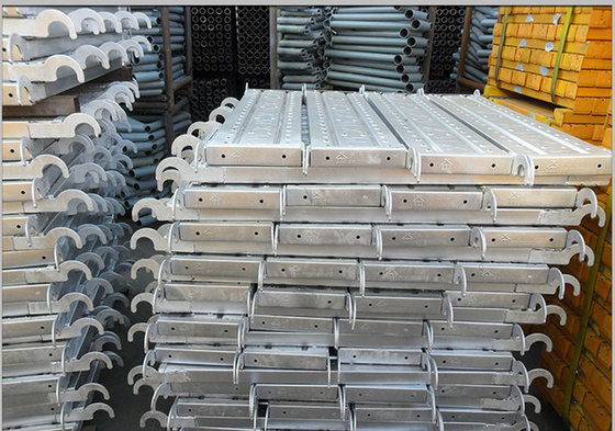 Ships Ladder Customized Galvanized Steel Pedals Hot Dipped Surface Treatment