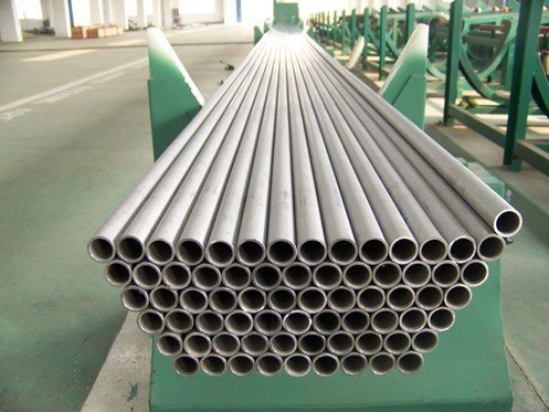 Tuyau sans couture d'acier inoxydable, ASTM B677 UNS N08904/904L /1.4539/NPS : 1/8" à 8" B16.10 et B16.19
