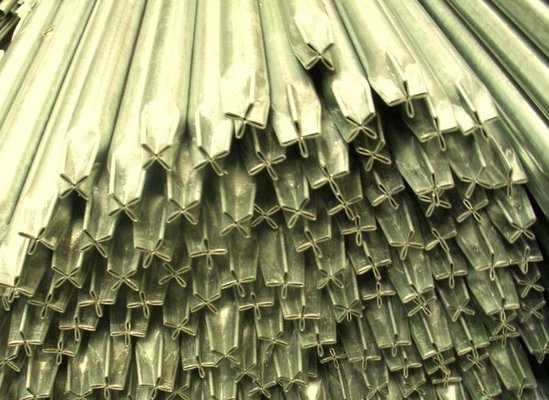 BS1387 OEM Standard 6 M Longitudinal ASTM A53 tuyaux soudés en acier enduit avec de l'huile