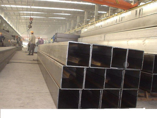 La place ERW a soudé le tuyau d'acier carré/tuyau d'acier au carbone laminé à chaud pour la construction navale