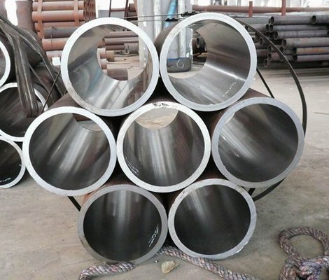 Tube aiguisé laminé à froid et tube de précision de BSR/tuyau en acier DIN1629, DIN2448