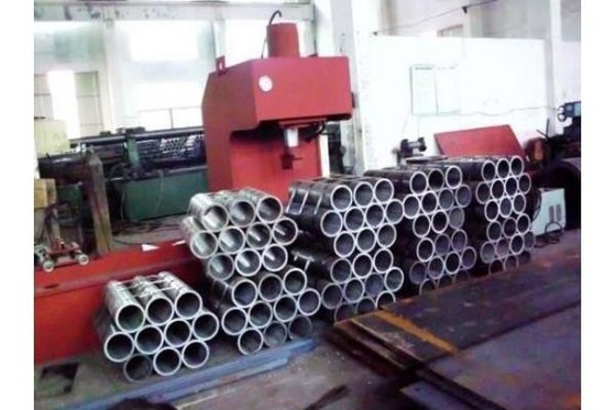 Tube aiguisé laminé à froid et tube de précision de BSR/tuyau en acier DIN1629, DIN2448