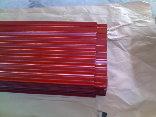 Prepainted galvanisierte gewölbte Dachstahlplatte/-blatt isolierte 836mm, 0,2 - 0.6mm