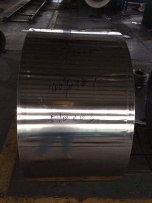 Catégorie 201 de bobine de l'acier inoxydable solides solubles de moulin de JIS ASTM AISI gigaoctet finition polonaise du BA 202 304