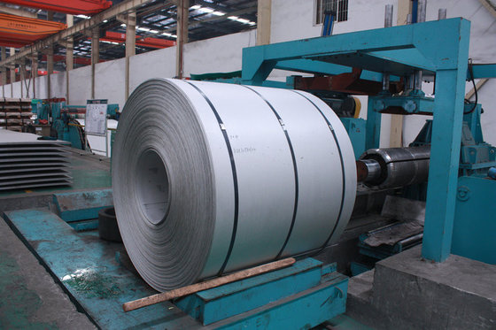 Le SUS, série d'ASTM 300/400 séries acier laminé à chaud de largeur de 1500mm/de 1800mm/de 2000mm love pour le bâtiment de bateaux