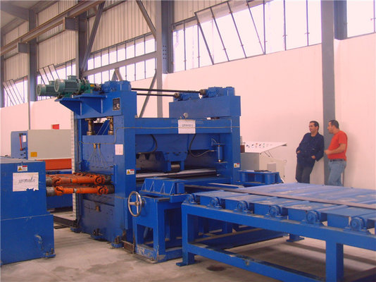 Découpeuse économique de chandelle pour que le poteau léger coupe la bobine en acier en feuille