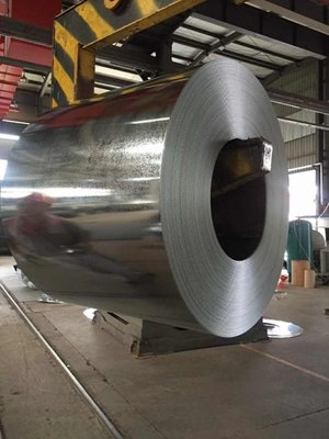 Prepainted Galvanized Steel Coil / PPGI / PPGL / Whiteboard sheet coil from China