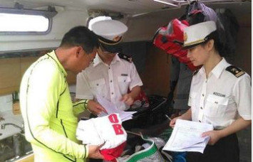 Hong Kong import declaration company _ bottled water Hong Kong import clearance _ certificate provided