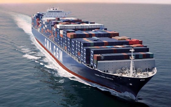 Hong Kong import declaration company _ bottled water Hong Kong import clearance _ certificate provided