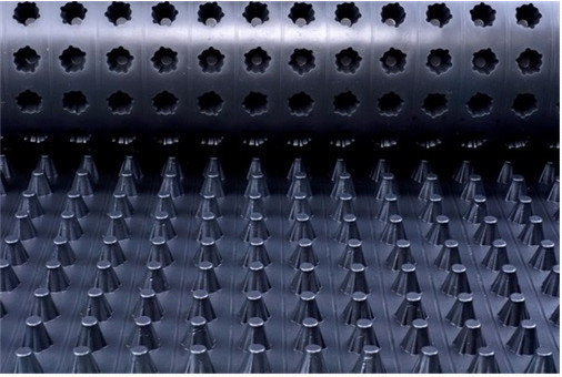 High Hardness Polyethylene Dimpled Drainage Board Mat Black / White Color