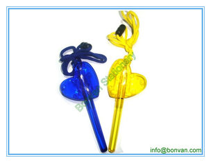 China lanyard promotional plastic pen in heart shape supplier