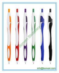 China two color injected plastic ball pen,double injected pens supplier