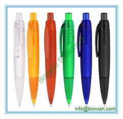 China plastic pen with parker refill,parker refill plastic pen supplier