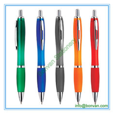 China logo branded advertising plastic ballpoint pen,logo plastic pen supplier