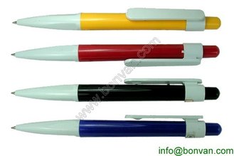 China low price plastic pen, ball point pen,click style colored barrel plastic pen supplier
