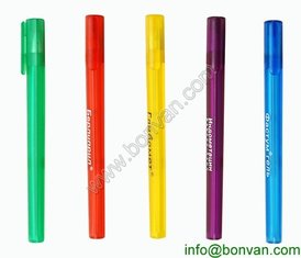 China triangular plastic translucent ballpoint pen,plastic ball pen from tonglu supplier