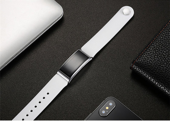 90mAh Li - Ion Battery LED Smart Watch With Pedometer / Sleep Monitor Function