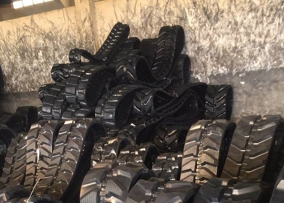 280 * 52.5 * 82 Black Replacement Rubber Tracks For Es25zt eurocomach