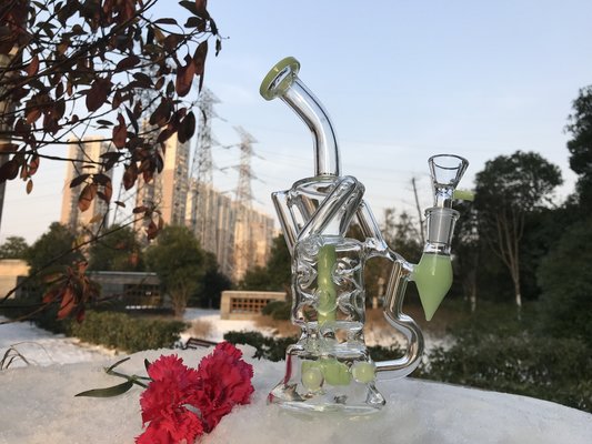14.4mm Female Joint Recycler Glass Water Pipe , Green Beaker Smoking Pipe
