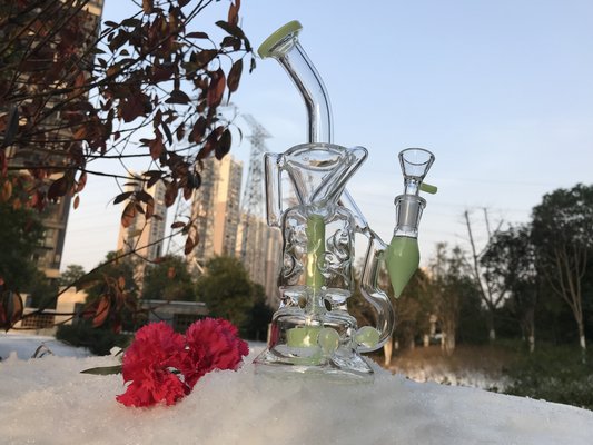 Showerhead Percolator Bubbler Pipe , American Fluorescence Green Recycler Dab Rig