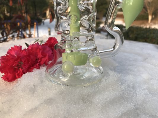 14.4mm Female Joint Recycler Glass Water Pipe , Green Beaker Smoking Pipe
