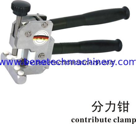 Glass plier