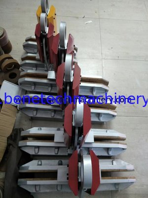 Glass clamp hanger