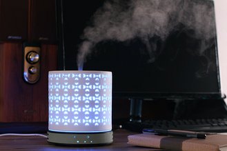 China 7 Color Changing LED Light Aromatherapy Essential Oil Diffuser air ultrasonic humidifier Light Wood color YD-023-5-01 supplier