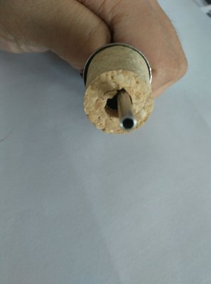 Customized Pour Spout For Oil and Wind with stainless steel cork GK-PS01 supplier