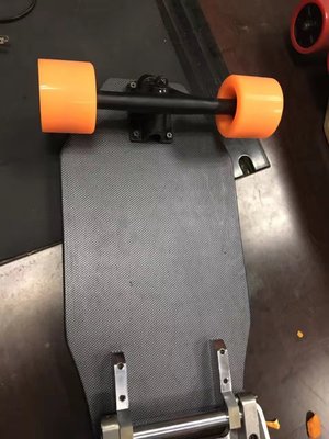 Protable Fold Electric skateboard,4 wheels Remote control high speed electric skateborad Factory GK-ES02 supplier