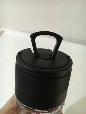 SANS Unique Portable bottle stores vacuum by Hand 0.6L Keep  food and liquid longer fresh GK-PB01 supplier