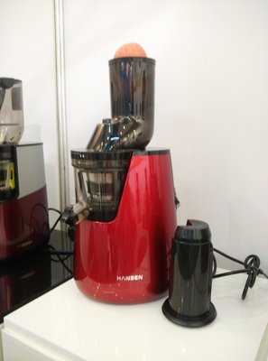 400W Big Mouth Whole Fruit Slow Juicer/extractor compare to Hurom/Kuving/NUC New Design GK-11 supplier