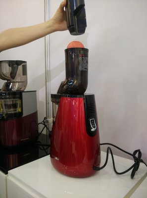 400W Big Mouth Whole Fruit Slow Juicer/extractor compare to Hurom/Kuving/NUC New Design GK-11 supplier