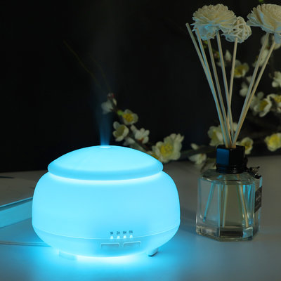 7 Color Changing LED Light Aromatherapy Essential Oil Diffuser air ultrasonic humidifier Light Wood color GK-YX-300 supplier