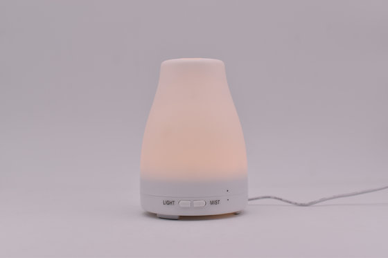 7 Color Changing LED Light Aromatherapy Essential Oil Diffuser air ultrasonic humidifier Light Wood color GK-YX-M01 supplier
