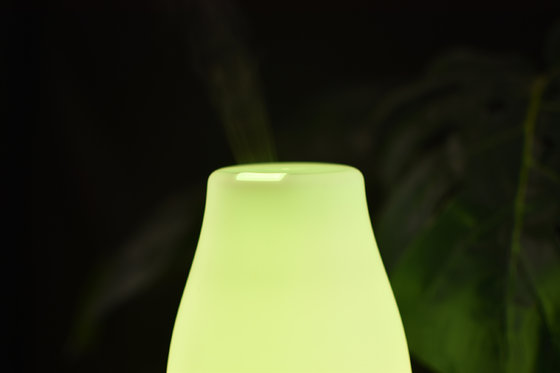 7 Color Changing LED Light Aromatherapy Essential Oil Diffuser air ultrasonic humidifier Light Wood color GK-YX-M01 supplier