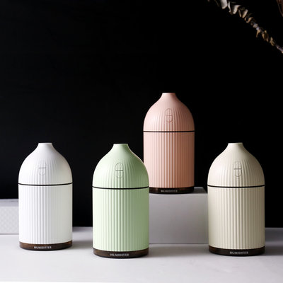 7 Color Changing LED Light Aromatherapy Essential Oil Diffuser air ultrasonic humidifier Light Wood color GXZ-J621 supplier