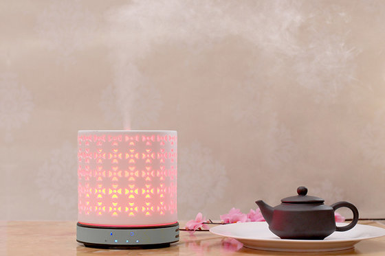 7 Color Changing LED Light Aromatherapy Essential Oil Diffuser air ultrasonic humidifier Light Wood color YD-023-5-01 supplier